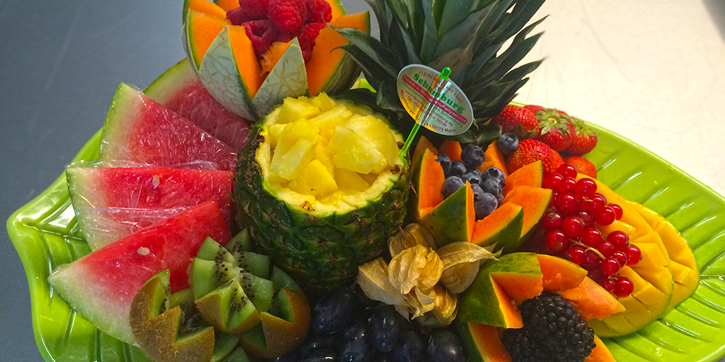 Obstvariationen/ Obstplatte - Fleischerei und Partyservice Schumburg